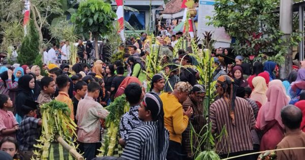 Jolen Simbol Kerukunan dan Warisan Budaya Desa Senduro - PANTURA7.com
