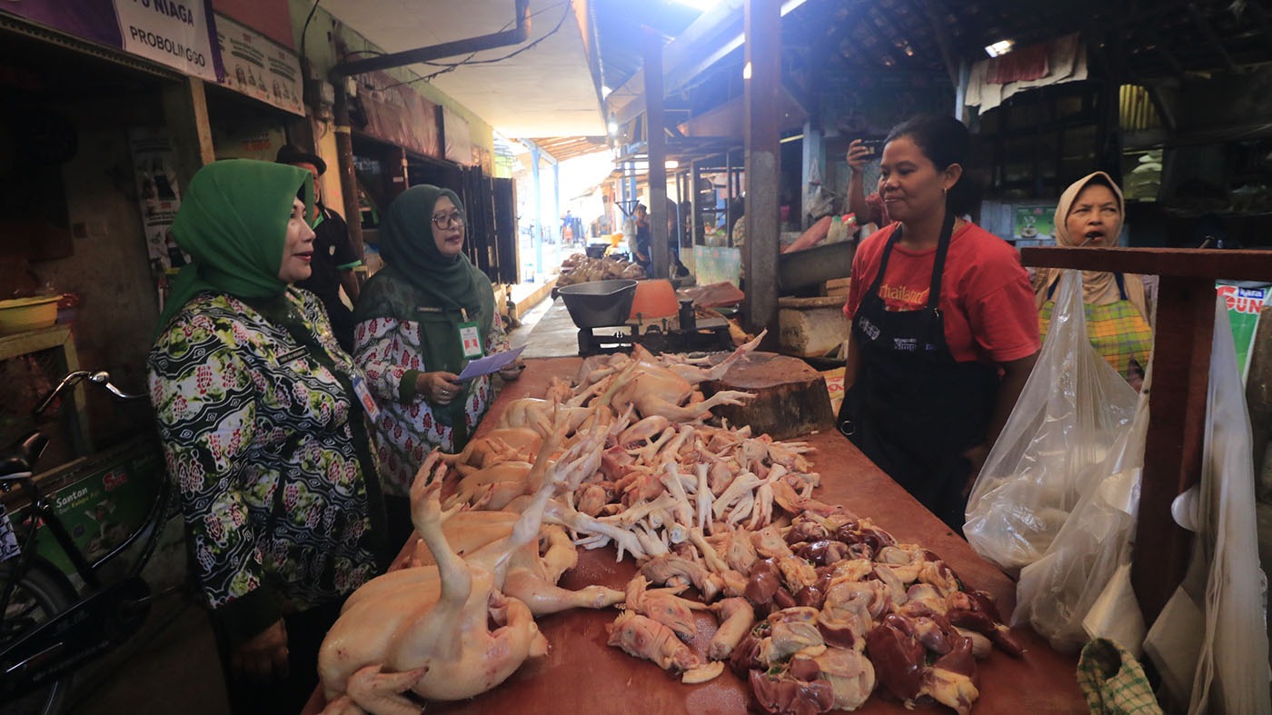 Jelang Nataru, Stok dan Harga Sembako di Kota Probolinggo Terkendali ... Jelang Nataru, Stok dan Harga Sembako di Kota Probolinggo Terkendali ...